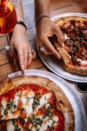 DePaul University Alumni - Sip and Pizza Making Class